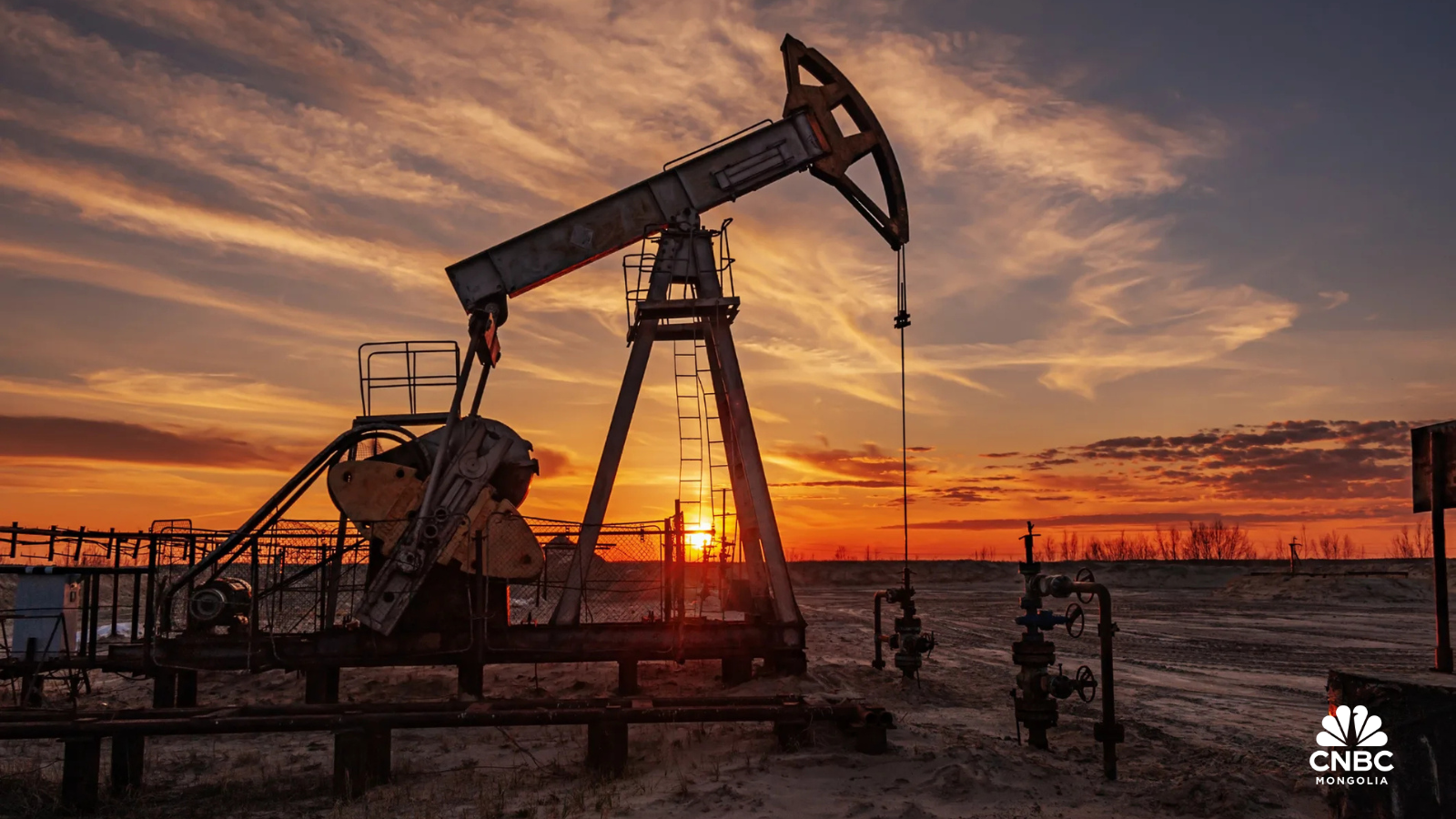 АНУ Их Британи ОХУ ын газрын тосны салбарт хориг арга хэмжээг чангатгалаа